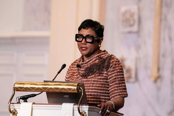 DeKalb County CEO Lorraine Cochran-Johnson Sworn In - Council for ...